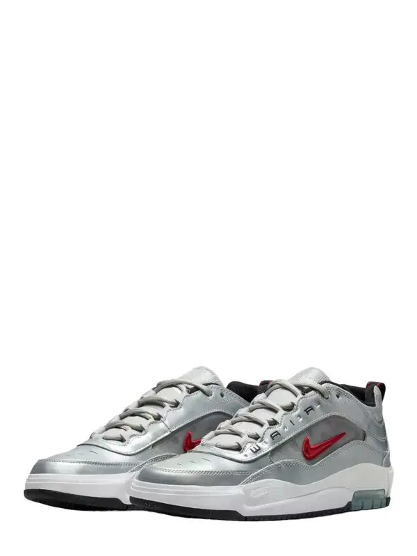 Nike Air Max Ishod Wair Sneakers - Silver