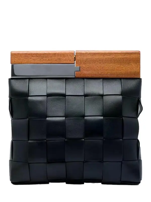 Bottega Veneta 2012-2026 Lambskin Maxi Intrecciato The Snap Clutch Bag - Black
