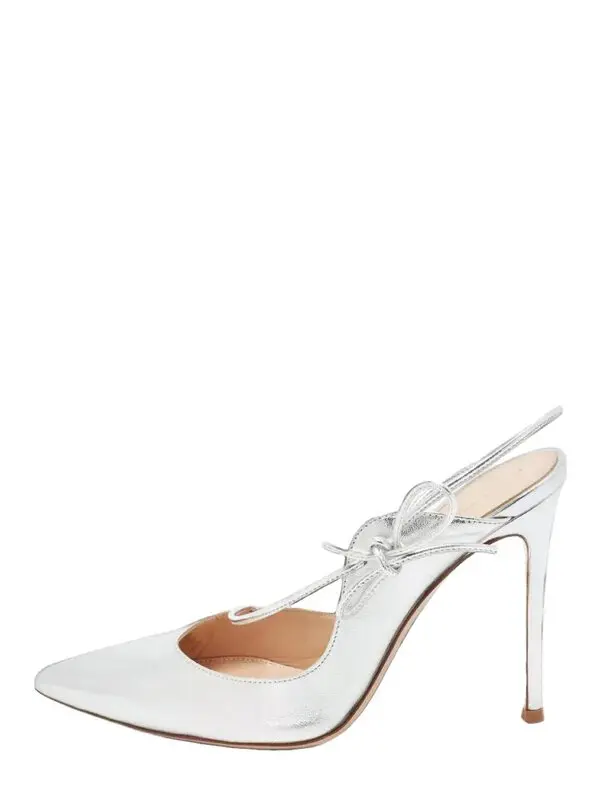 GIANVITO ROSSI Manhattan D'orsay Pumps - Silver