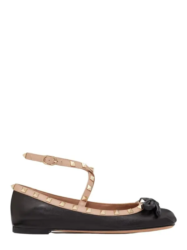 Valentino Garavani Round-toe Flat Shoes - Black