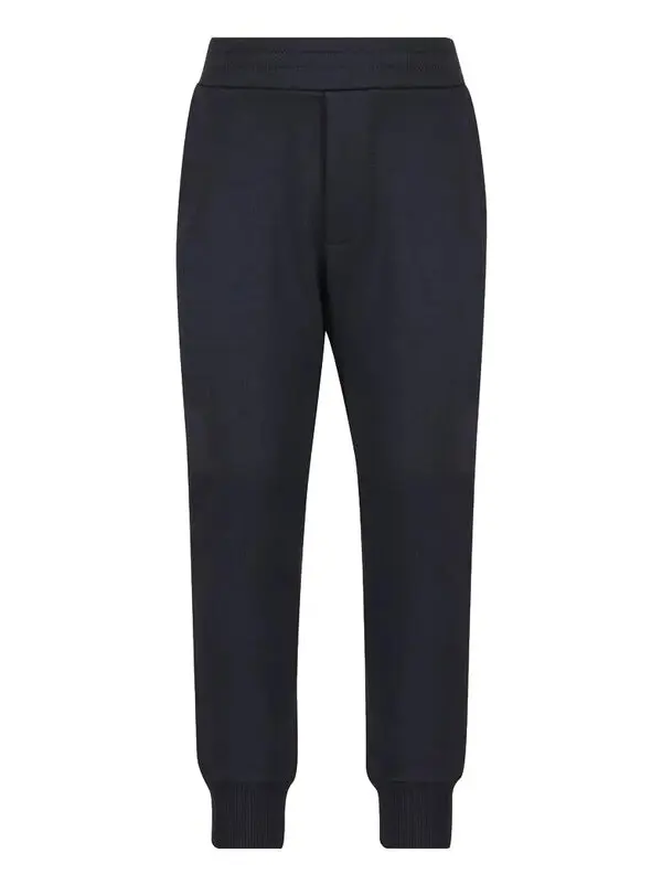 Moncler Elevated Trousers For The Modern Wardrobe - 778