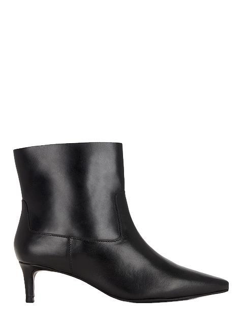 Seychelles Venue Boot In Black - Black Leather