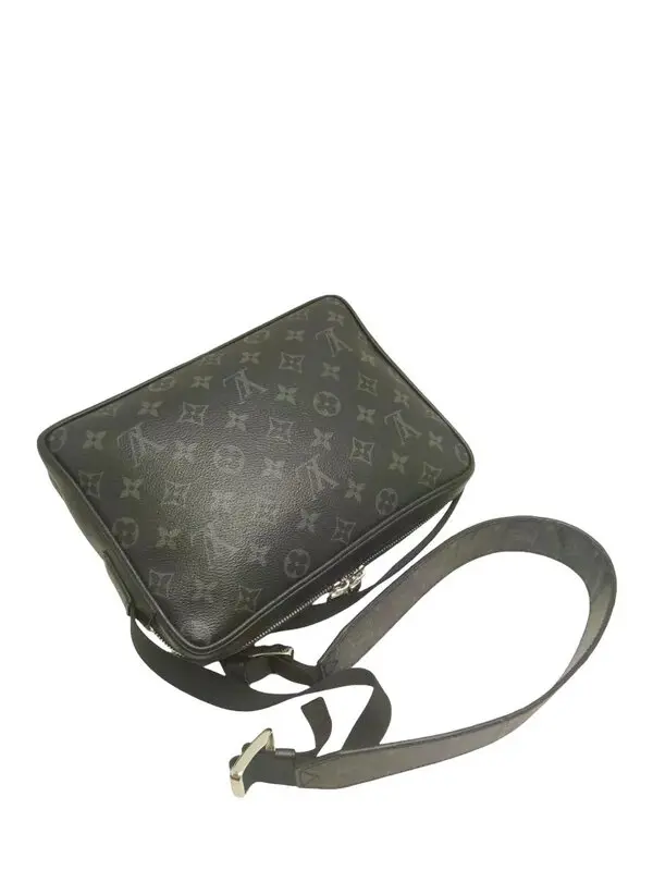 LOUIS VUITTON 2019 Monogram Taigarama Outdoor Messenger Crossbody Bag - Black
