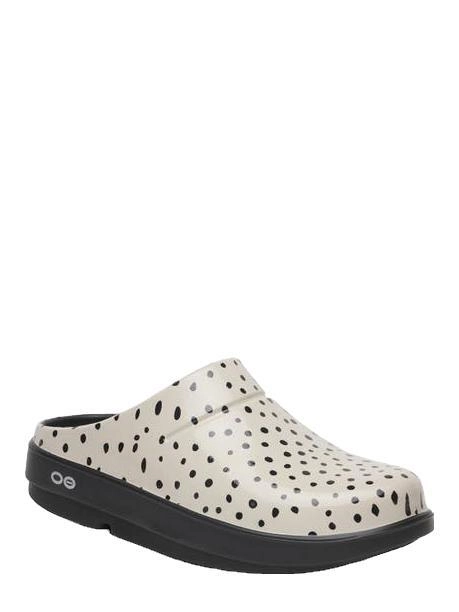 OOFOS Oocloog Limited Clog - Pebble