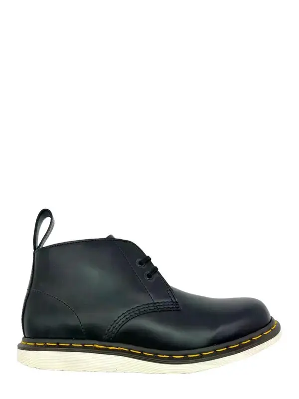 Dr. Martens Manton Chukka Boots - Black