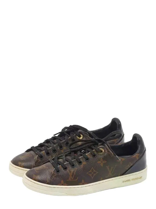 LOUIS VUITTON Monogram Sneakers - Brown
