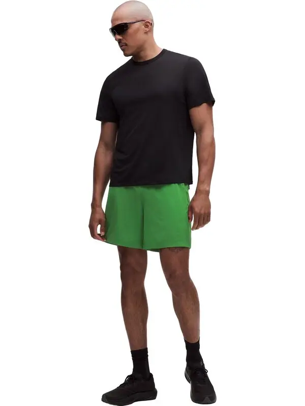 Lululemon Pace Breaker Linerless Short 7 - Chameleon