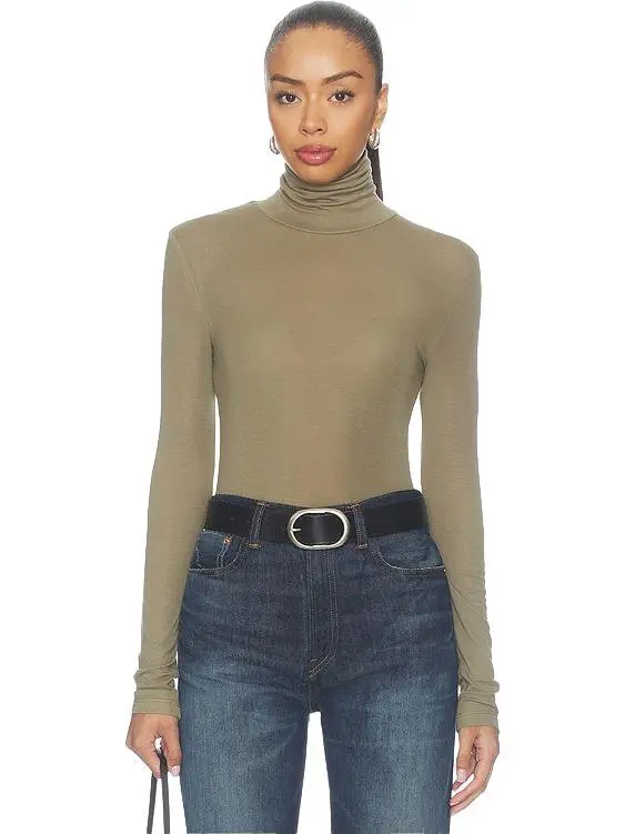 AGOLDE Pascale Turtleneck Top In Sage - Canopy