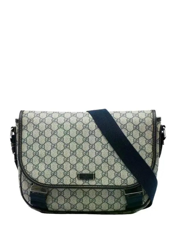 Gucci 2016-2026 Gg Supreme Crossbody Bag - Neutrals