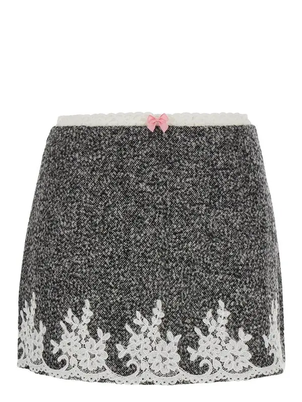 MARKGONG Gray Mini Skirt With Lace Trim & Tweed Finish - Grey