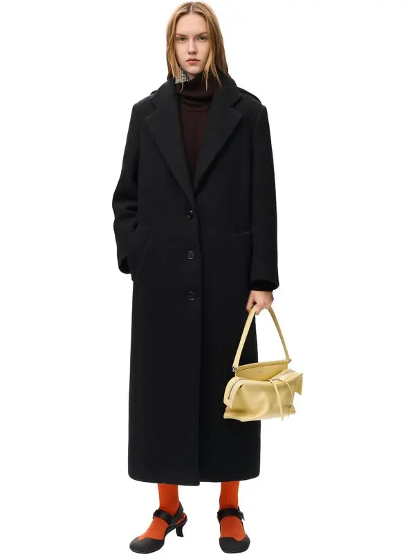 Loewe Hooded Coat In Cashmere - Black