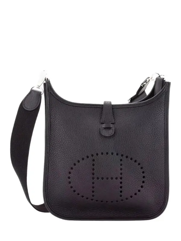 Hermès Evelyne Bag Gen Iii Clemence 23 Crossbody Bag - Black