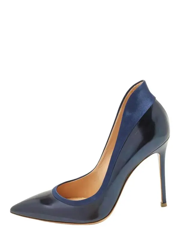 GIANVITO ROSSI Pointed-toe Pumps - Blue
