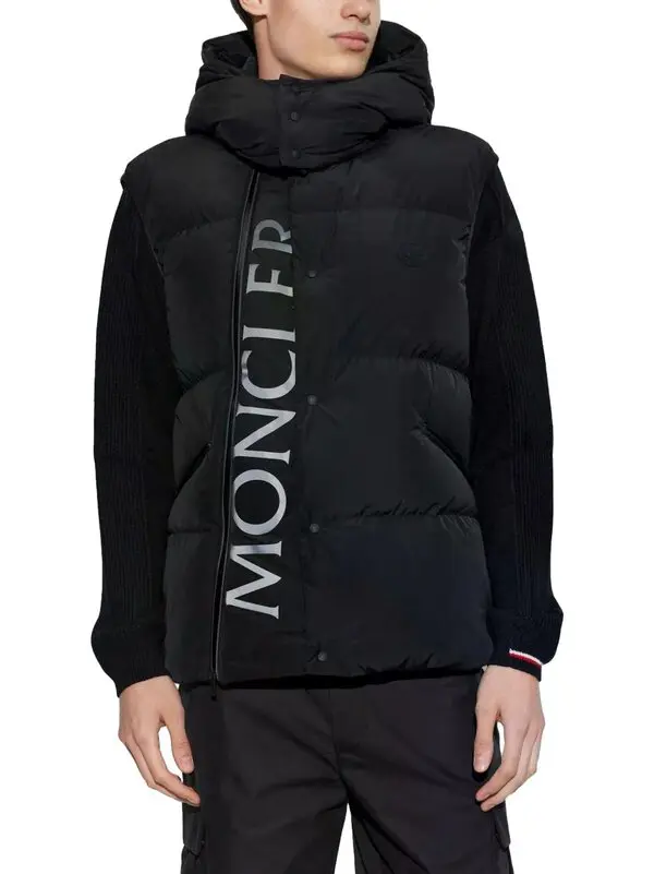 Moncler Aeclaire Logo-print Gilet - Black