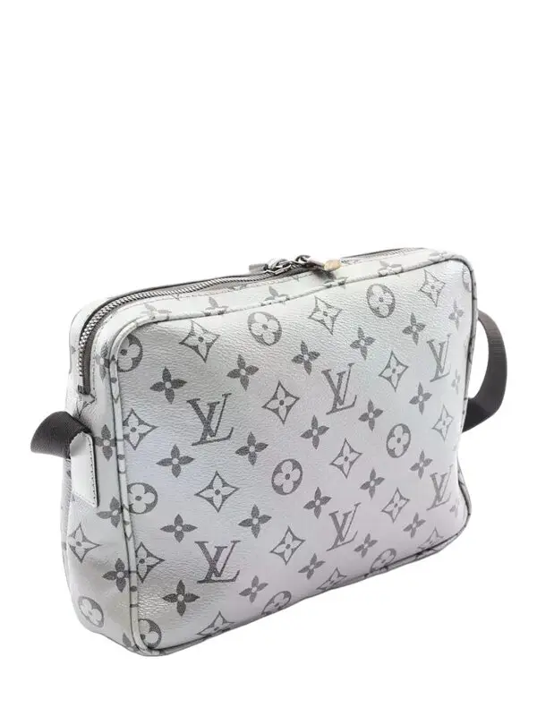 LOUIS VUITTON 2017 Pm Monogram Messenger Bag - Grey