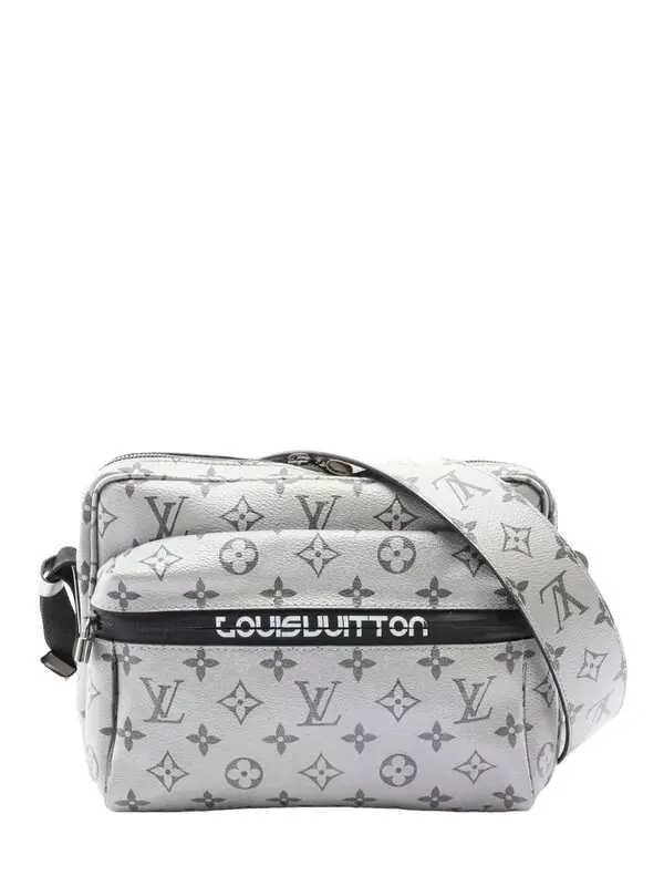 LOUIS VUITTON 2017 Pm Monogram Messenger Bag - Grey