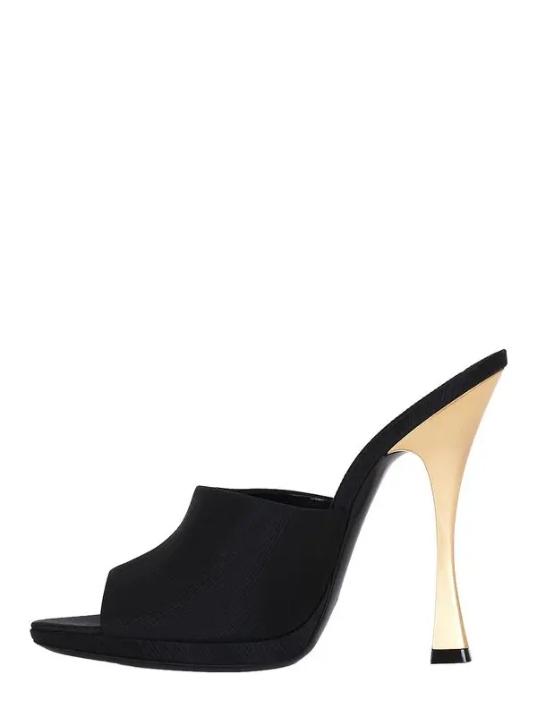 Saint Laurent Gippy Caska Sandal Mule - Nero