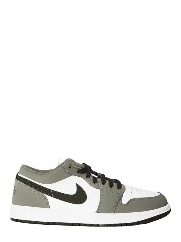 Nike Colorblock Low Top Sneaker - No