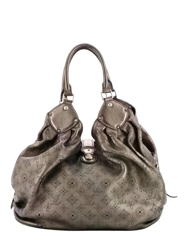 LOUIS VUITTON Xl Mahina Leather Shoulder Bag - Metallic