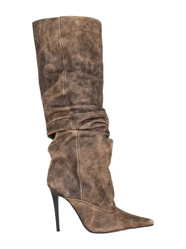 Steve Madden Elona Boot In Brown - Brown Distressed