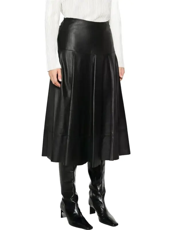SOLOTRE Pleated A-line Midi Skirt - Black