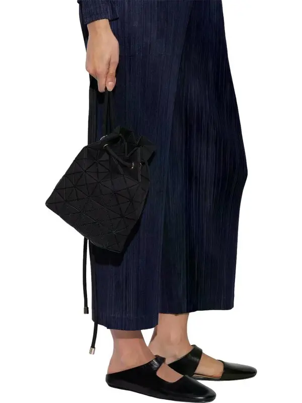 Issey Miyake Wring Clay Geometric-panel Bucket Bag - Black