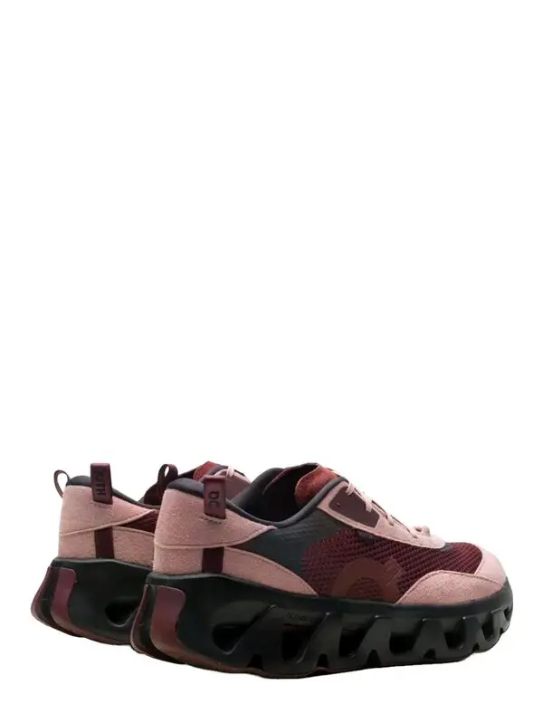 On X Kith K-tech 2 Sneakers - Pink