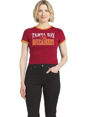 WEAR BY ERIN ANDREWS Tampa Bay Buccaneers Cropped Throwback Ringer Baby T-shirt - Red