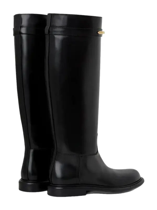 Givenchy Pinch Flat Boots In Leather - Black