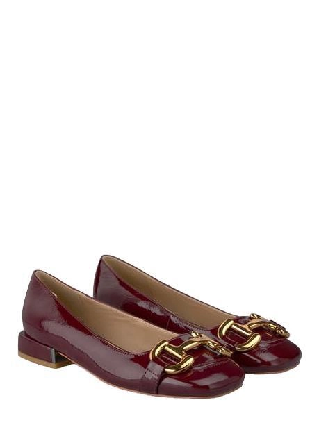 ALMA EN PENA Stirrups Flat Shoe - Wine