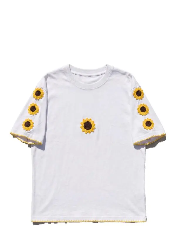 ANA CHIC Sunflower Trim Handmade Crochet Cotton Tee - White