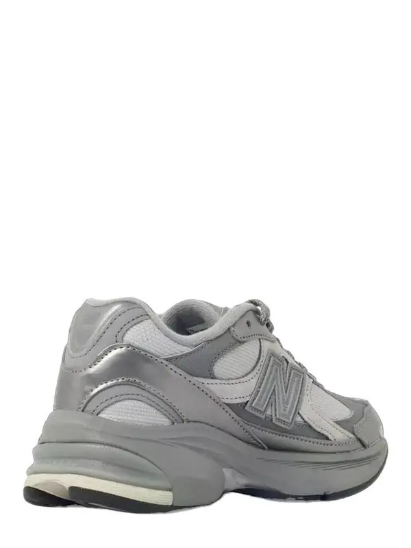 NEW BALANCE 2010 Mesh-panel Sneakers - Grey