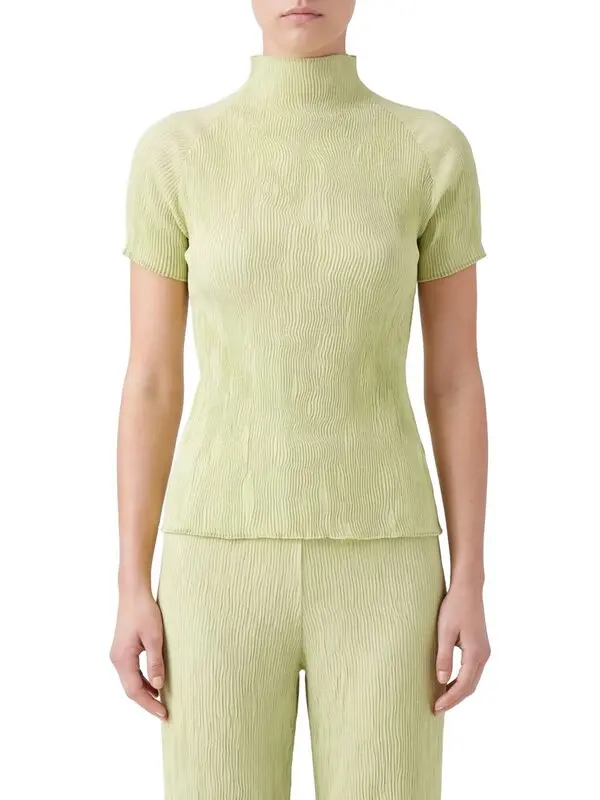 Issey Miyake Short-sleeved Crinkled Crêpe Turtleneck Top - Green