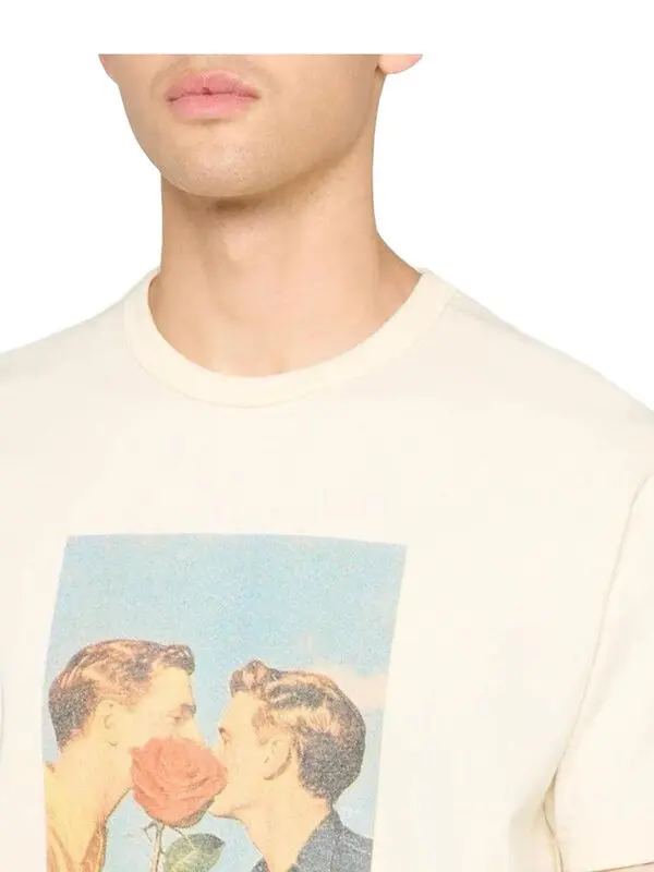 JW Anderson Apos;s Kissing Graphic Cotton T-shirt - Beige