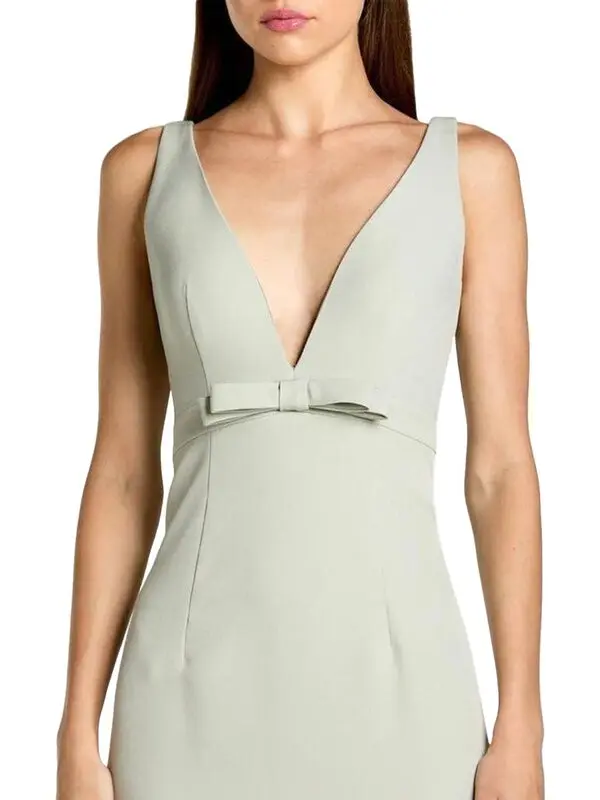Mac Duggal Sleeveless Mermaid Gown W/ Bow - Sage