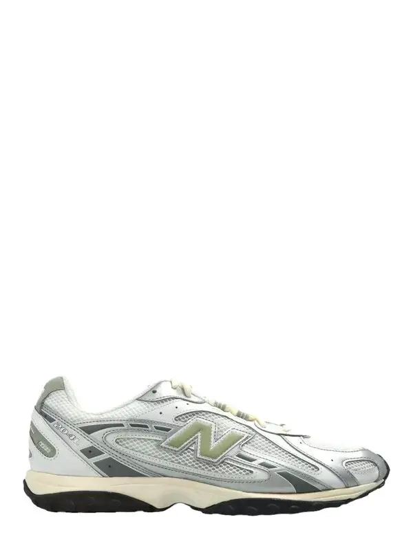 NEW BALANCE 204l Shoes - Silver