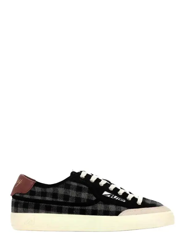 AUTRY Windscape Low Sneakers In Gray And Syrah Check Print Fabric And Suede - Black