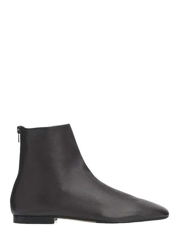 TOTEME Contour Leather Ankle Boots - Bark