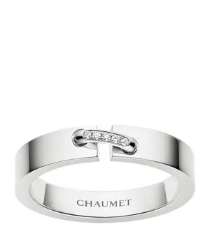 CHAUMET 18 Karat White Gold And Diamond Liens Évidence Wedding Band