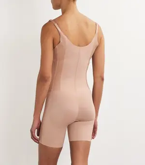 Spanx Supersculpt Totalcontour Open-bust Mid-thigh Bodysuit - Beige