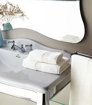 Frette Maze Lace Bath Sheet - Ivory
