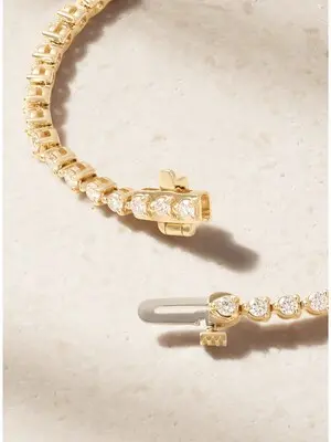 STONE AND STRAND 14 Karat Diamond Tennis Bracelet