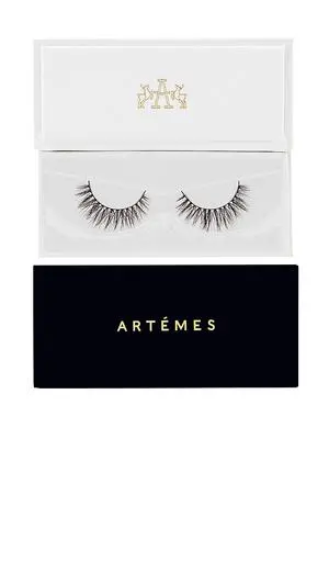 ARTEMES LASH Love And Light Premium Pony Lashes