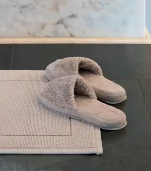 GRACCIOZA Egoist Slippers - Silver