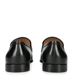 FERRAGAMO Foster Gancho Loafers - Black