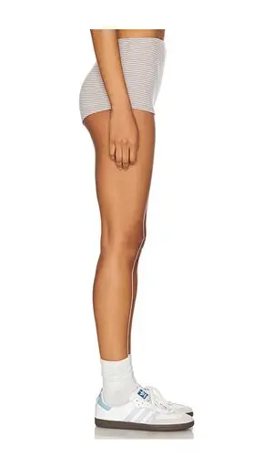 LOVERS AND FRIENDS Amber Hot Short