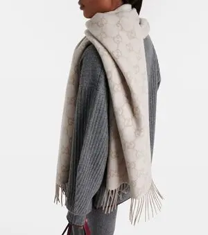 Gucci Gg Fringed Cashmere Scarf