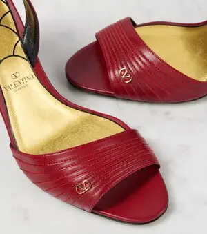 Valentino Garavani Leather Sandals - Red