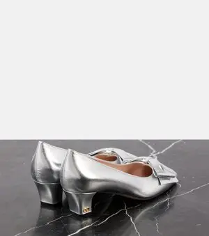 Valentino Garavani Metallic Leather Pumps With Bow Detailing