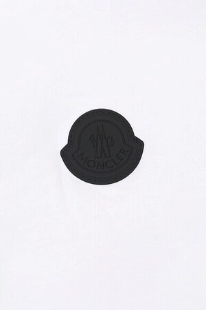Moncler T-shirt